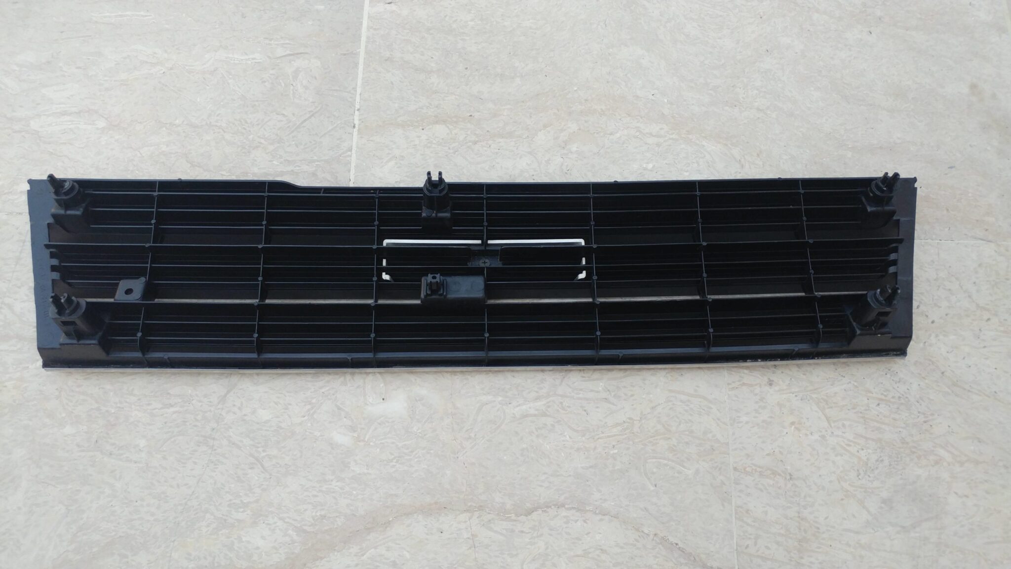 Toyota corolla slant front ke70 (Sedan/Wagon) Front Grille (53111-12570 ...
